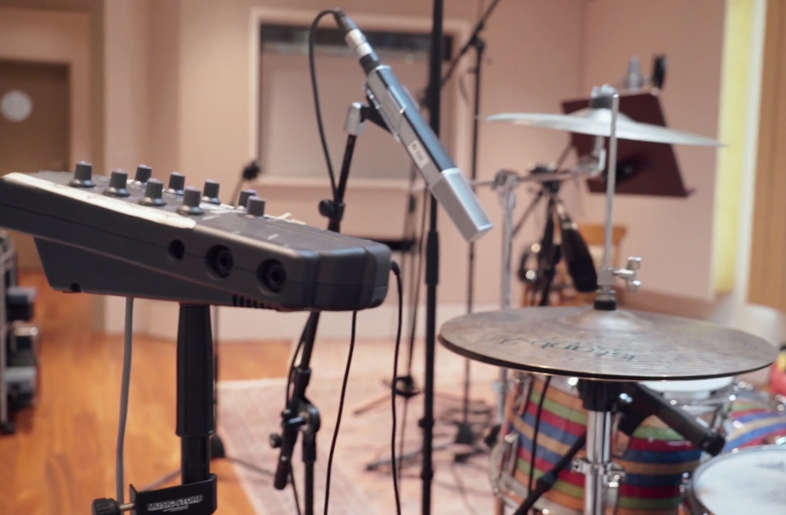 Red Noise Records | CREA - OMNES Education